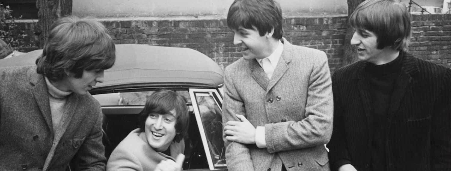 George Harrison ne se souvient pas si les Beatles ont joué avec Elvis ...
