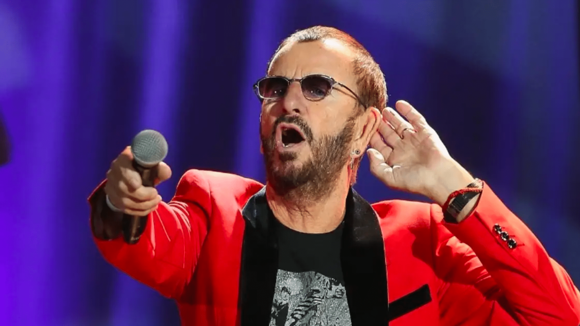 Ringo Starr affirme que les Beatles "se rouleraient par terre de rire ...