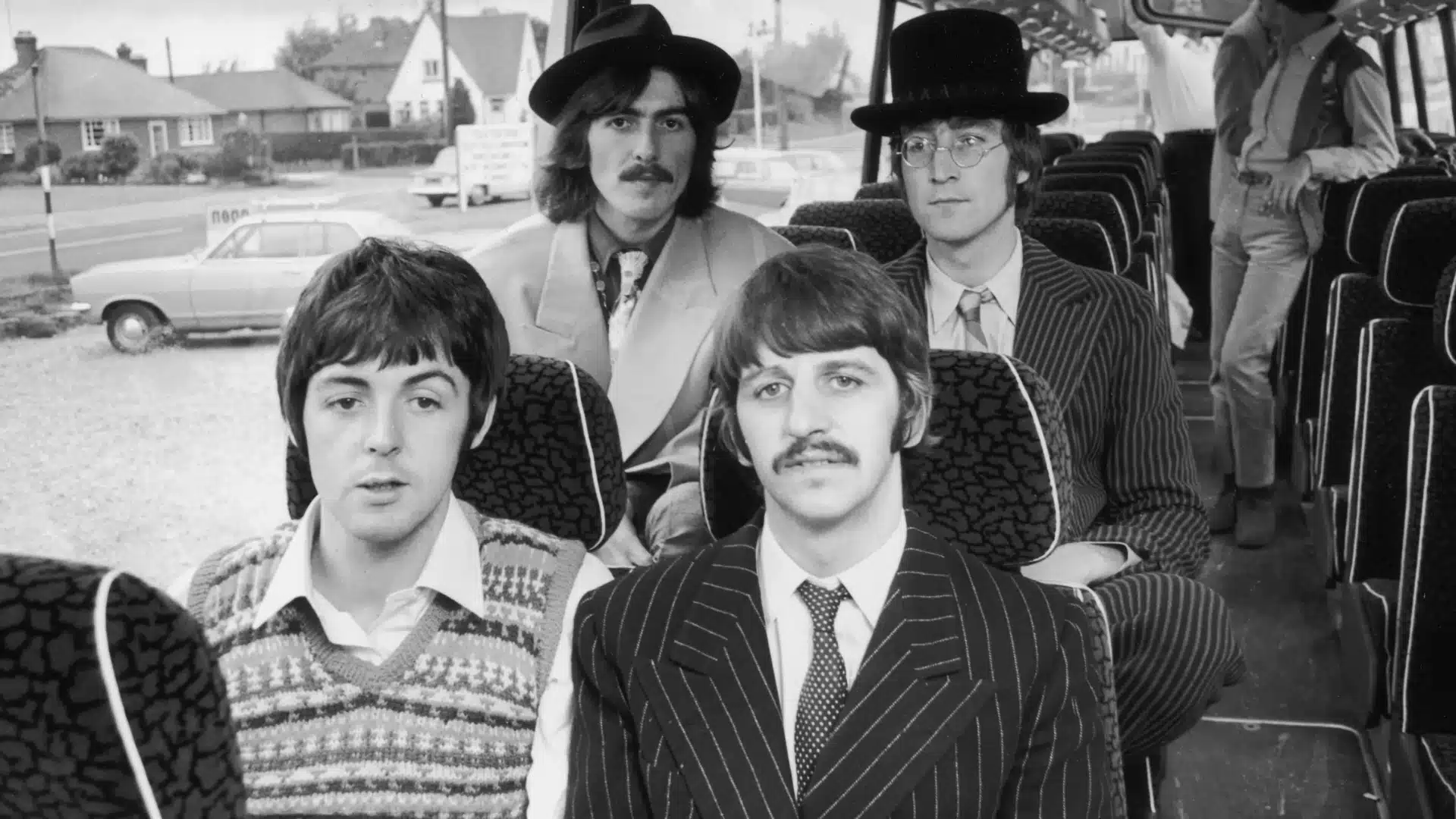 Peter Brown : l’homme de l’ombre des Beatles et confident d’Epstein